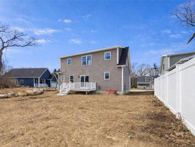 house with 3 bedroom, South Kingstown RI ES103187889