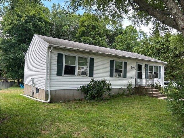 house with 3 bedroom, South Kingstown RI ES104478017