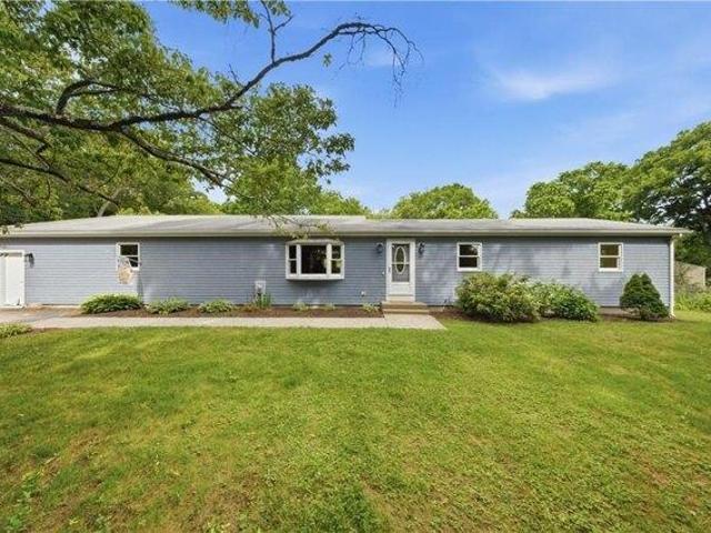 house with 3 bedroom, South Kingstown RI ES104650376