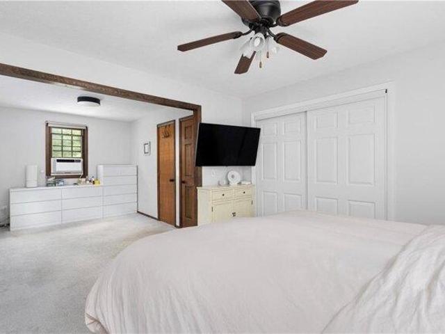 house with 3 bedroom, South Kingstown RI ES105080466