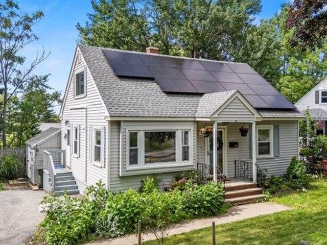 house with 3 bedroom, South Portland ME DS103889015