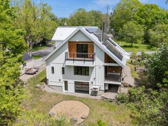 house with 3 bedroom, South Portland ME ES103887787