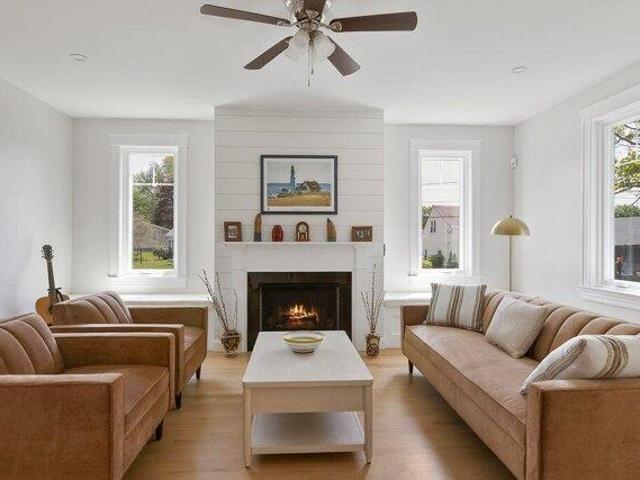 house with 3 bedroom, South Portland ME ES103927848