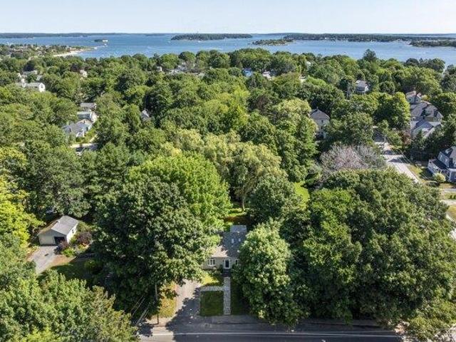 house with 3 bedroom, South Portland ME ES104788414
