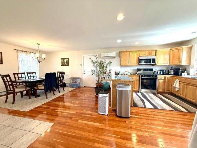 house with 3 bedroom, South Portland ME ES104833862