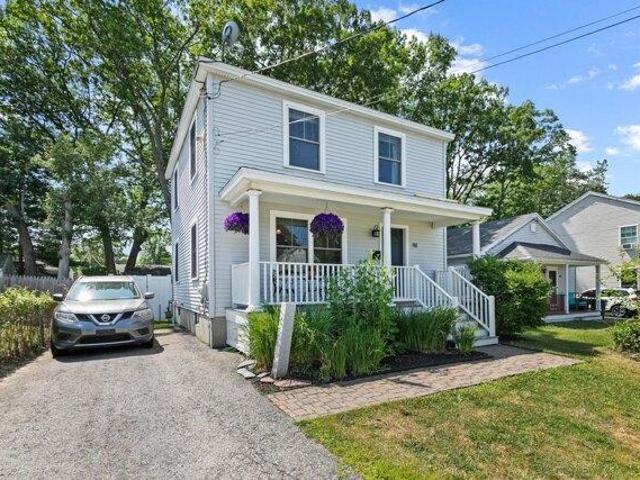 house with 3 bedroom, South Portland ME ES104835447