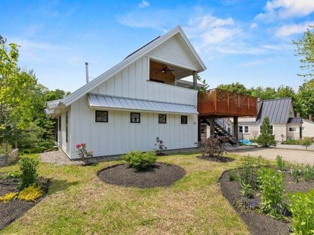 house with 3 bedroom, South Portland ME ES104904355