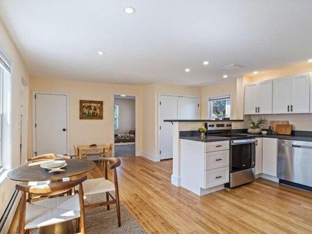 house with 3 bedroom, South Portland ME ES105117200