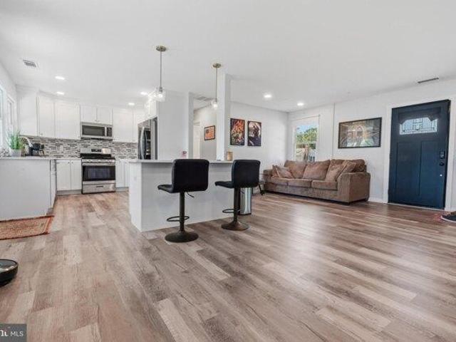 house with 3 bedroom, Southampton NJ ES105205528