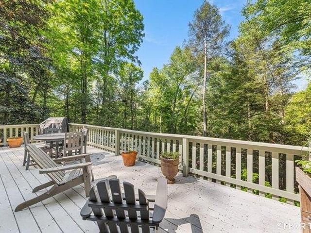 house with 3 bedroom, Southbury CT ES103187336