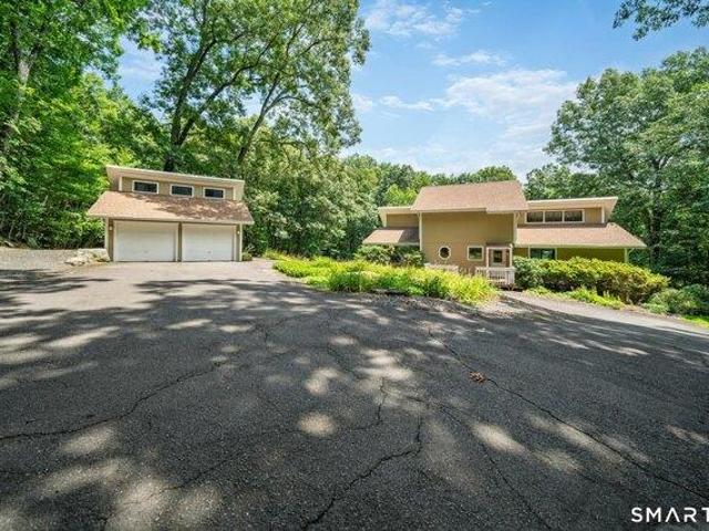 house with 3 bedroom, Southbury CT ES104543632