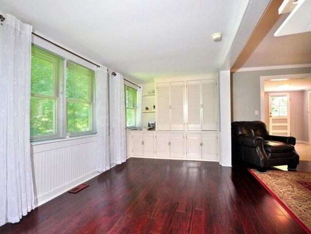 house with 3 bedroom, Southbury CT ES105158143