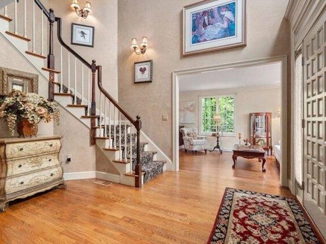 house with 3 bedroom, Southborough MA ES103440066