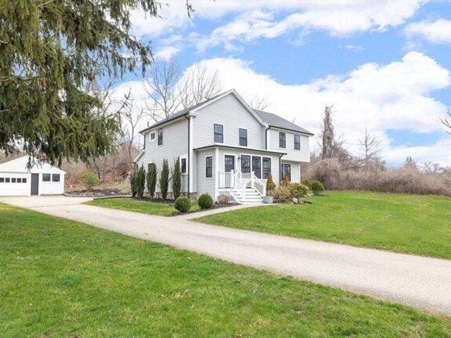 house with 3 bedroom, Southborough MA ES103441285