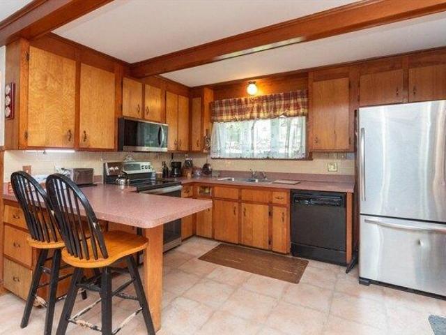 house with 3 bedroom, Southborough MA ES105040766
