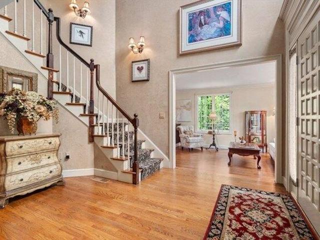 house with 3 bedroom, Southborough MA ES105115847