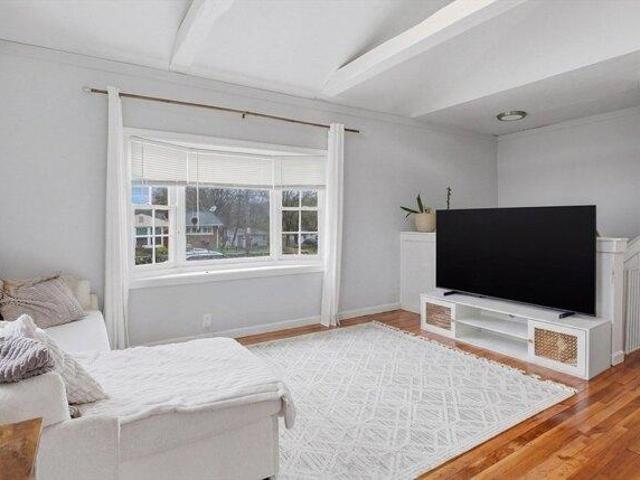 house with 3 bedroom, Southbridge MA DS102154951