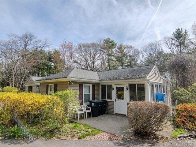 house with 3 bedroom, Southbridge MA ES103443101