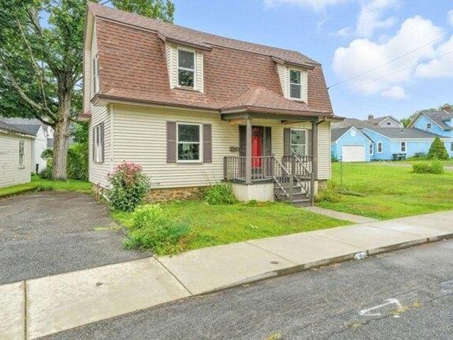house with 3 bedroom, Southbridge MA ES103432236