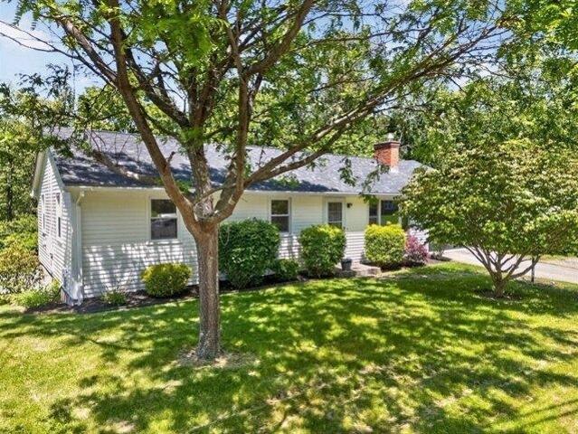 house with 3 bedroom, Southbridge MA ES103433175