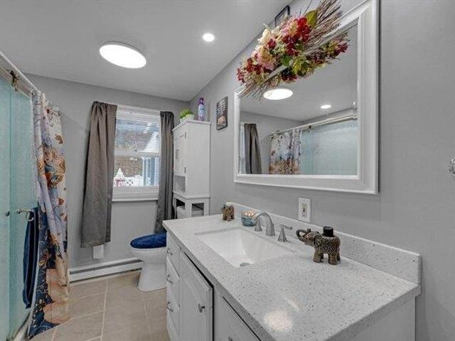 house with 3 bedroom, Southbridge MA ES105095552
