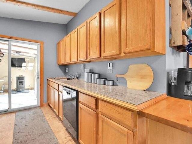 house with 3 bedroom, Southbridge MA ES105175845