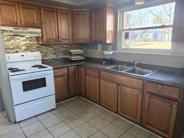 house with 3 bedroom, Southfield MI ES100973079