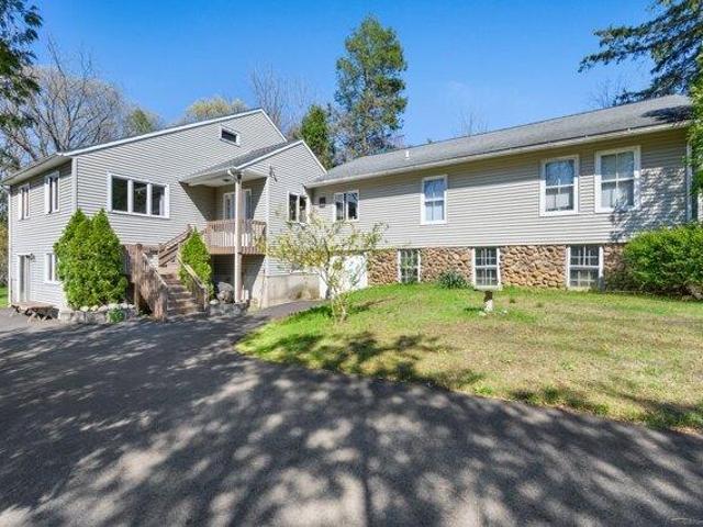 house with 3 bedroom, Southington CT DLS102212836