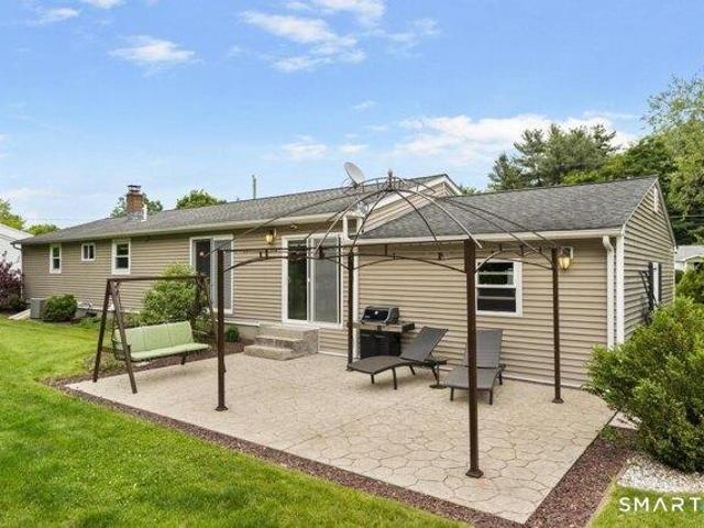 house with 3 bedroom, Southington CT DS103189193