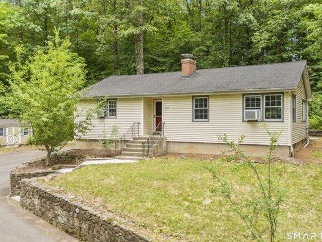 house with 3 bedroom, Southington CT DS104150896