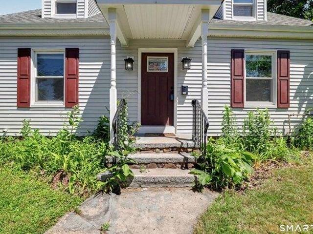 house with 3 bedroom, Southington CT DS104352741