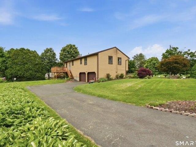house with 3 bedroom, Southington CT ES103928421
