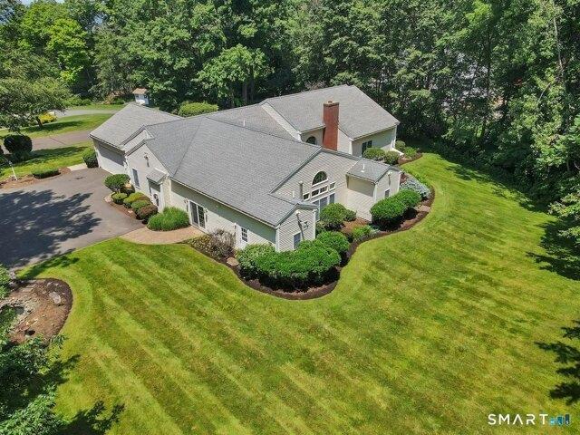 house with 3 bedroom, Southington CT ES104075052