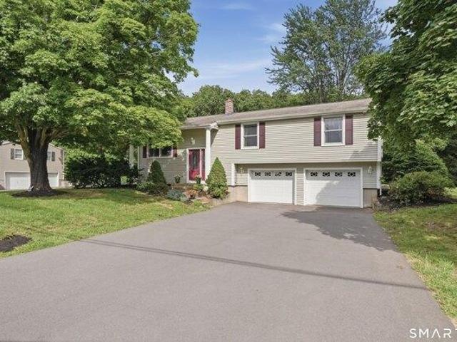 house with 3 bedroom, Southington CT ES104377015