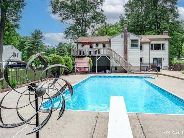 house with 3 bedroom, Southington CT ES104445165