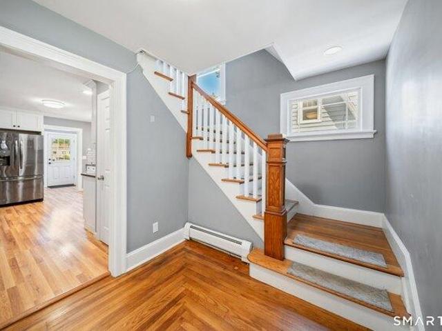 house with 3 bedroom, Southington CT ES105144913