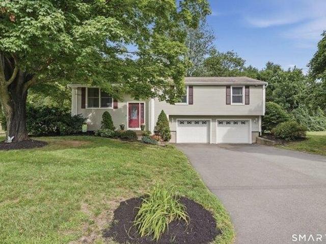 house with 3 bedroom, Southington CT ES105173606