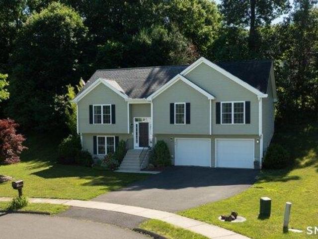house with 3 bedroom, Southington CT ES105192266