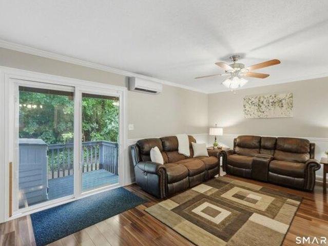 house with 3 bedroom, Southington CT ES105113362