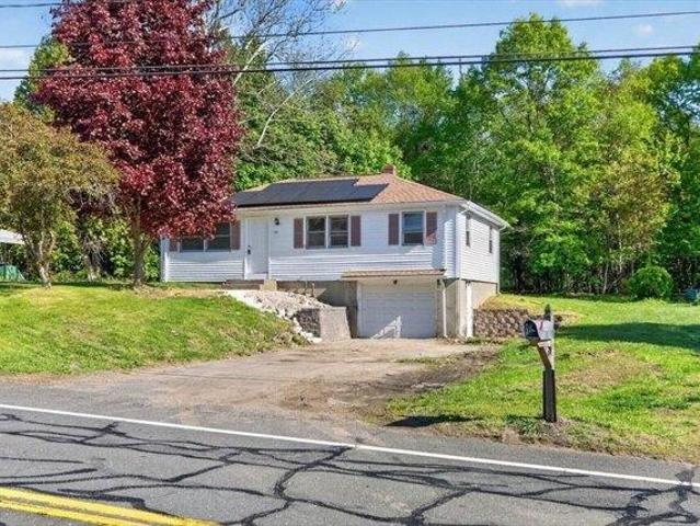 house with 3 bedroom, Southwick MA DLS102859943