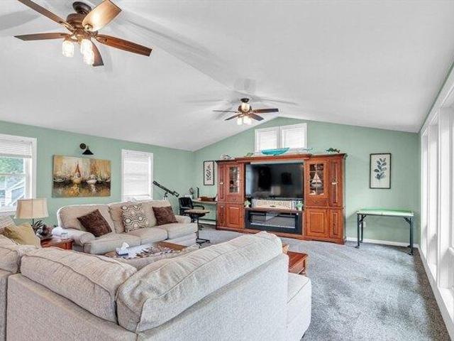 house with 3 bedroom, Southwick MA DS103493977
