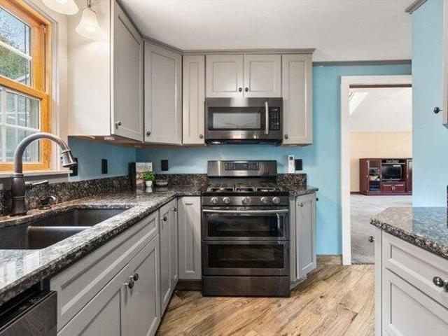 house with 3 bedroom, Southwick MA ES102860447