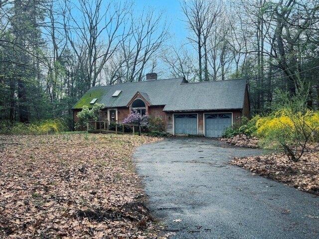 house with 3 bedroom, Southwick MA ES103443987