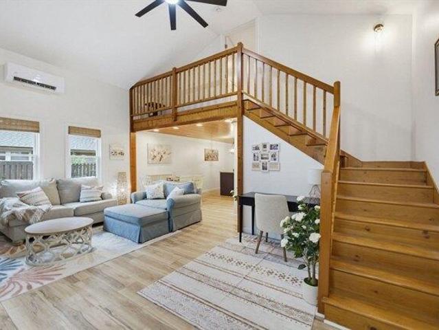 house with 3 bedroom, Southwick MA ES104411295