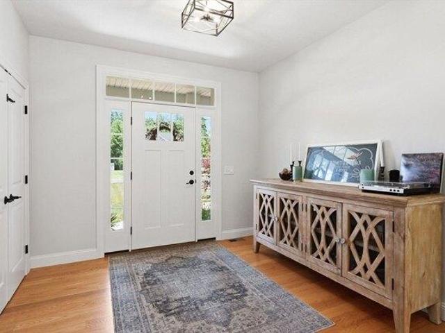 house with 3 bedroom, Southwick MA ES104153598