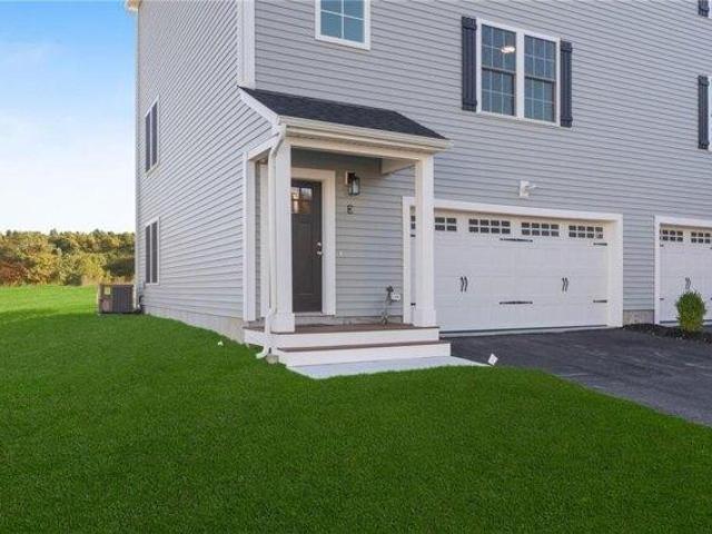 house with 3 bedroom, Smithfield RI DS103016460