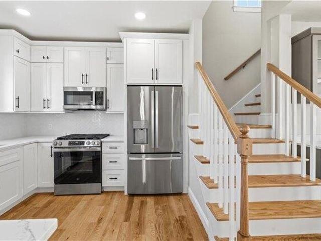 house with 3 bedroom, Smithfield RI DS103888161