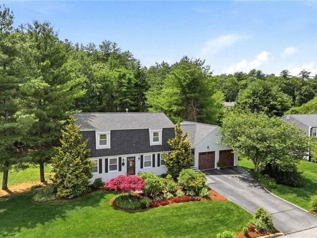 house with 3 bedroom, Smithfield RI ES104044860
