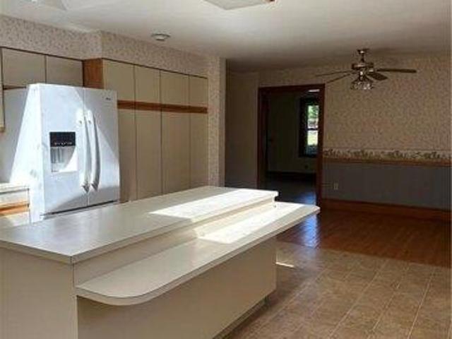 house with 3 bedroom, Smithfield RI ES104480555