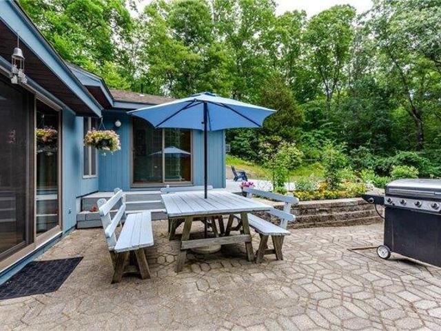 house with 3 bedroom, Smithfield RI ES105080994